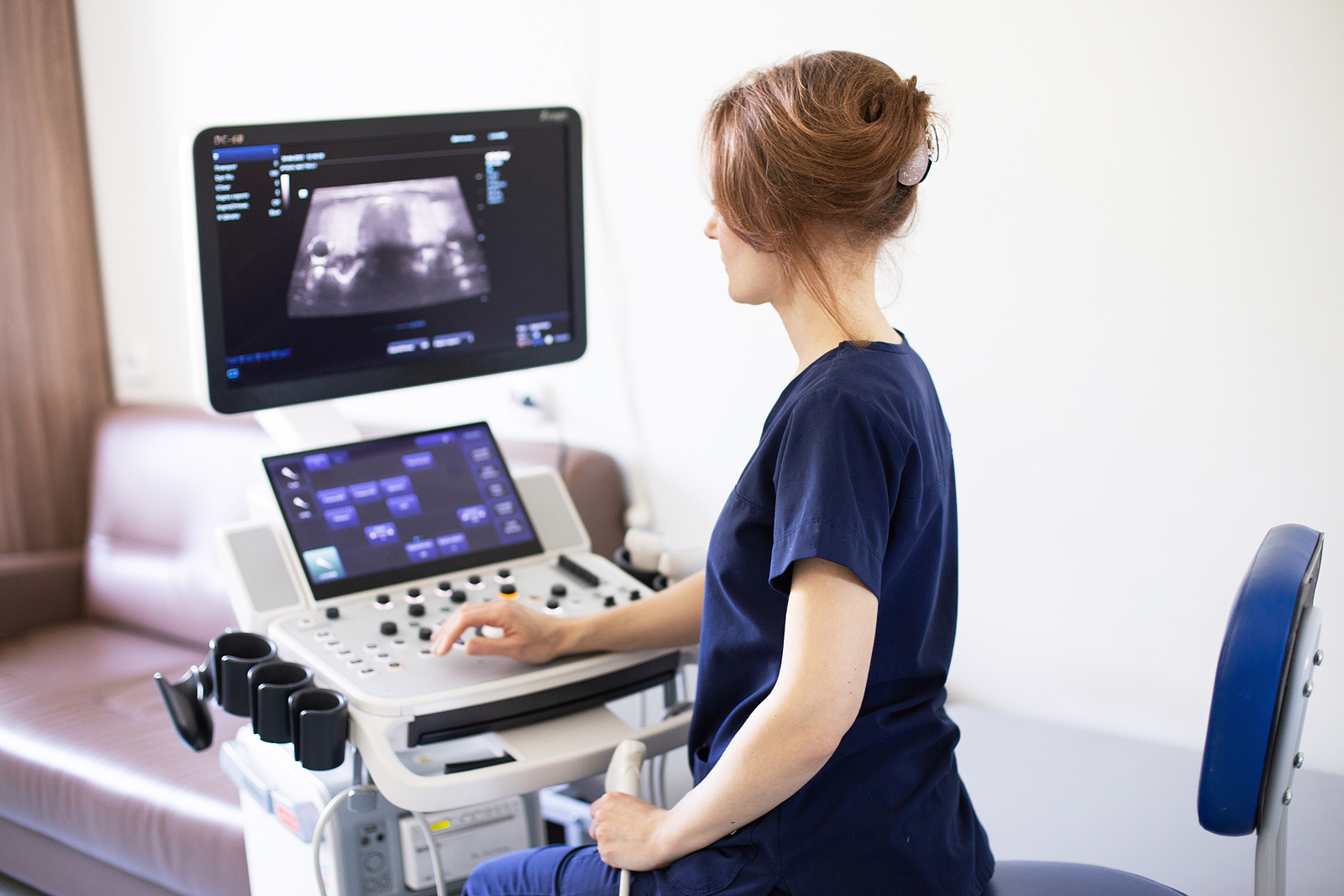 Who Was The First Person To Use A Medical Ultrasound Scan?